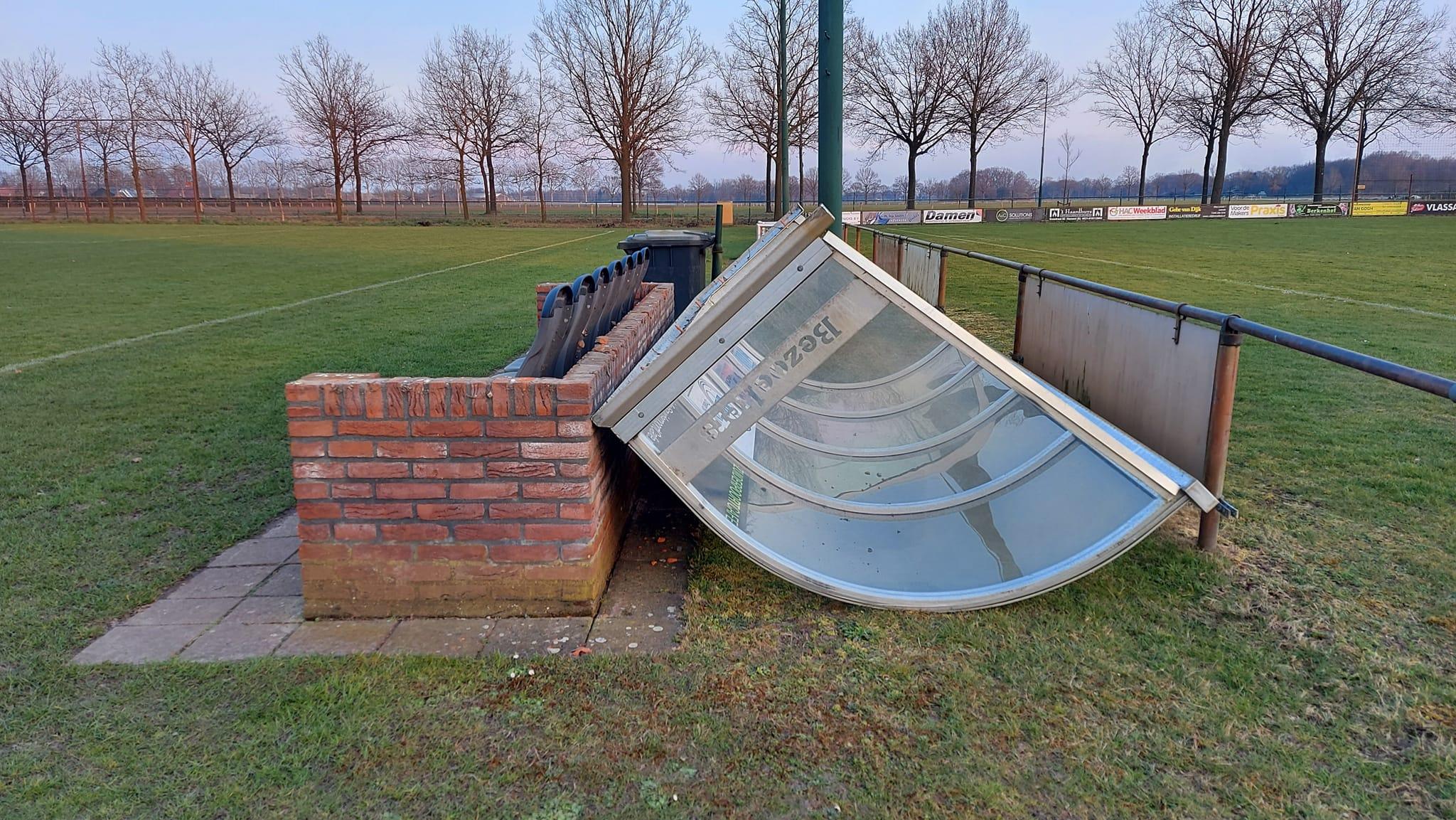 Dug-out FC Cranendonck vernield - Cranendonck24 Dug-out FC Cranendonck vernield - Cranendonck24